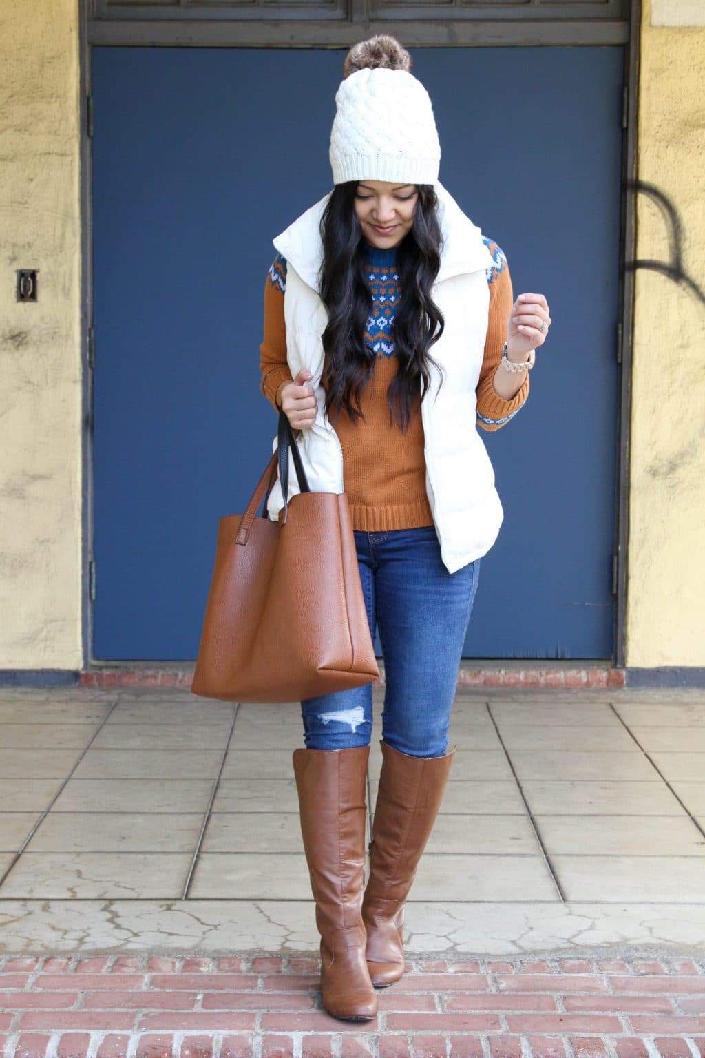 Outfit Ideas You Can Wear for Christmas Activities Outdoors