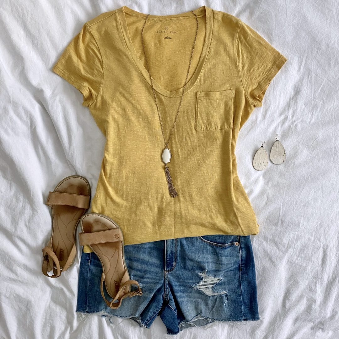 3 Easy Casual Summer Outfits From the Summer Starter Kit Wardrobe