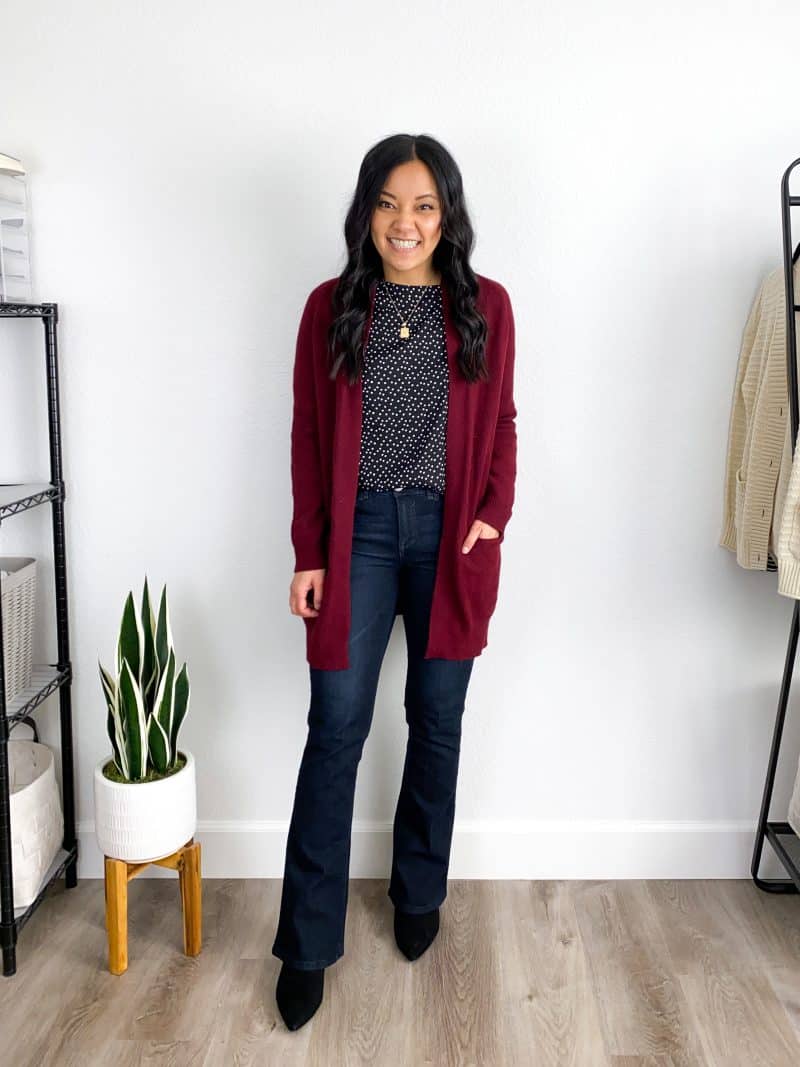 7 Outfits With Bootcut Jeans for Winter That You Can Try